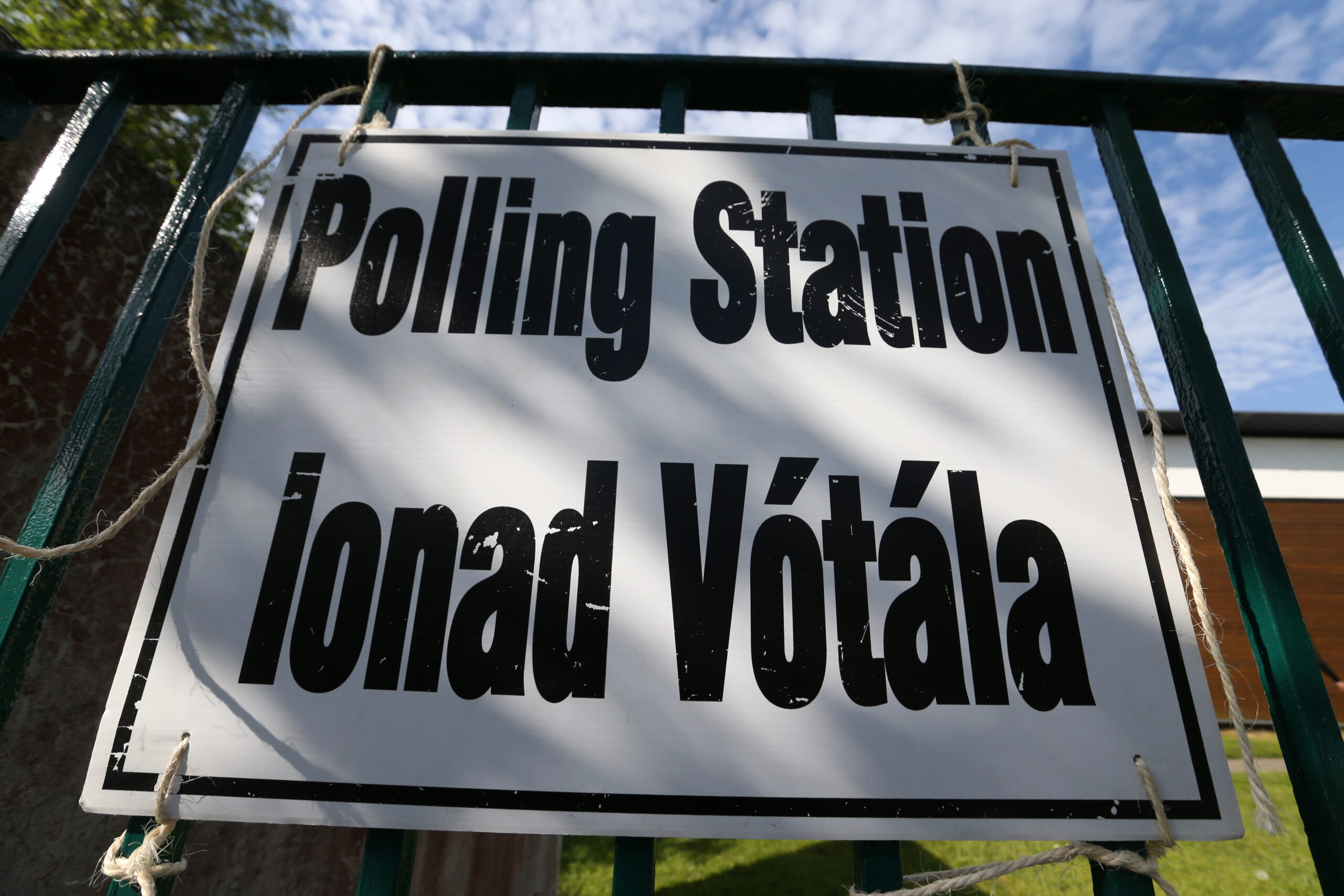 Coimisiún Toghcháin Reachtúil, Neamhspleách na hÉireann
